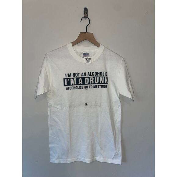 Gildan | Shirts | Y2k Im A Drunk Not An Alcoholic White Humor Joke ...